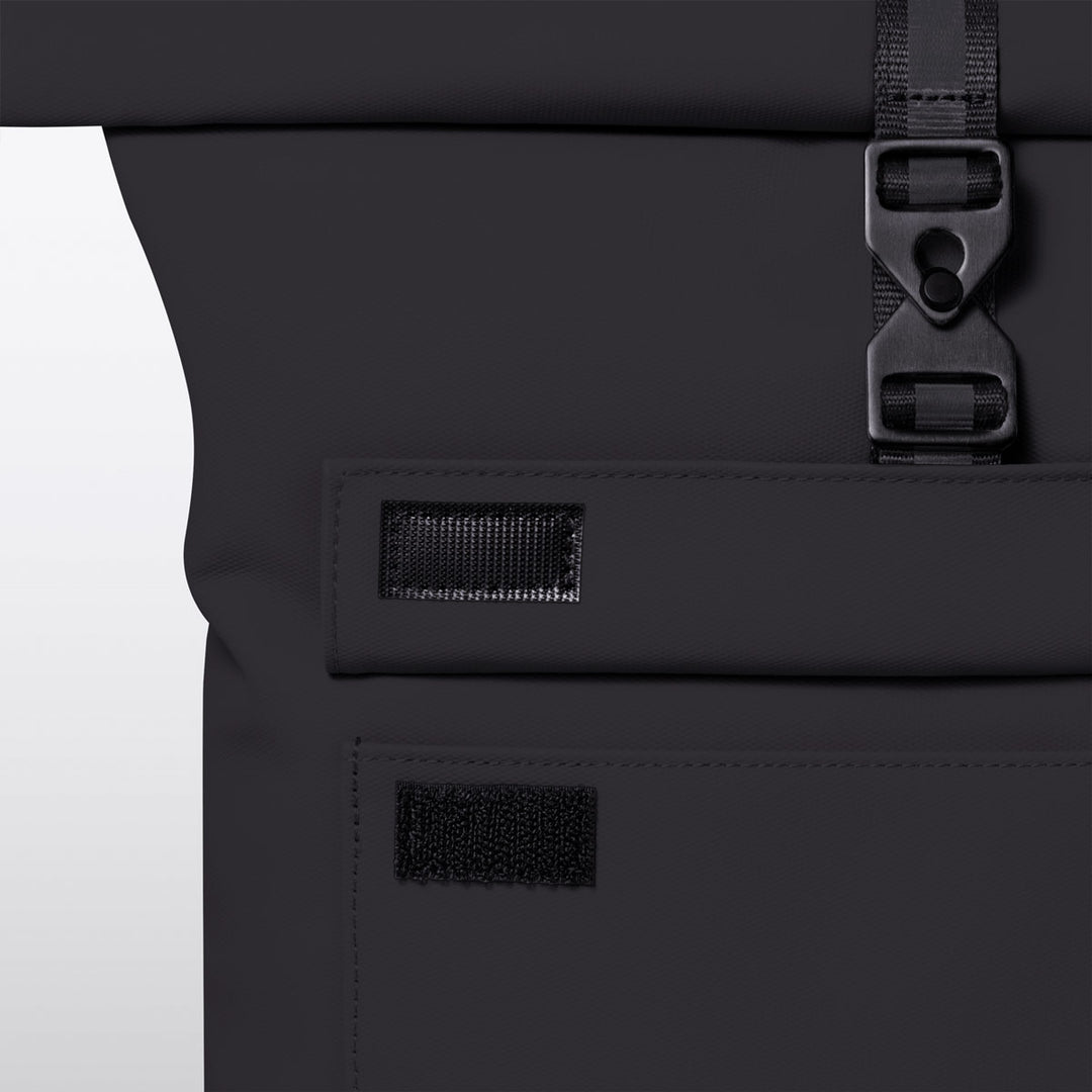 Ucon Acrobatics • Jasper Medium Backpack • Aloe Series (Black)