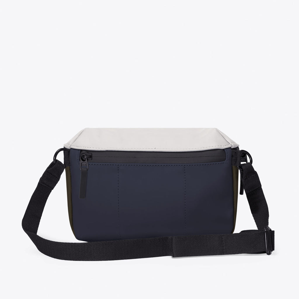 Ucon Acrobatics • Jona Large Bag • Lotus Infinity Series (Glacier Grey ...