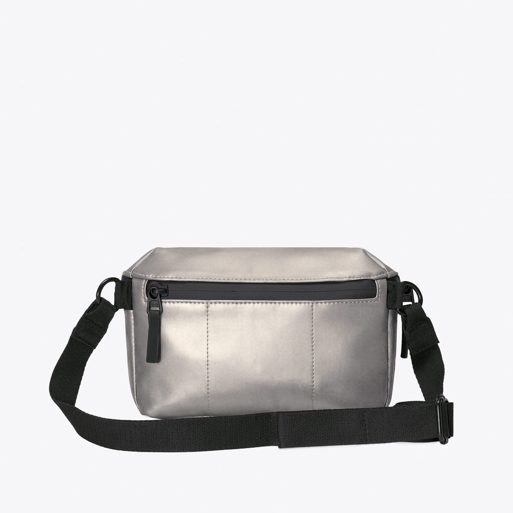 Ucon Acrobatics • Jona Medium Bag • Lotus Infinity (Dark Grey Metallic)