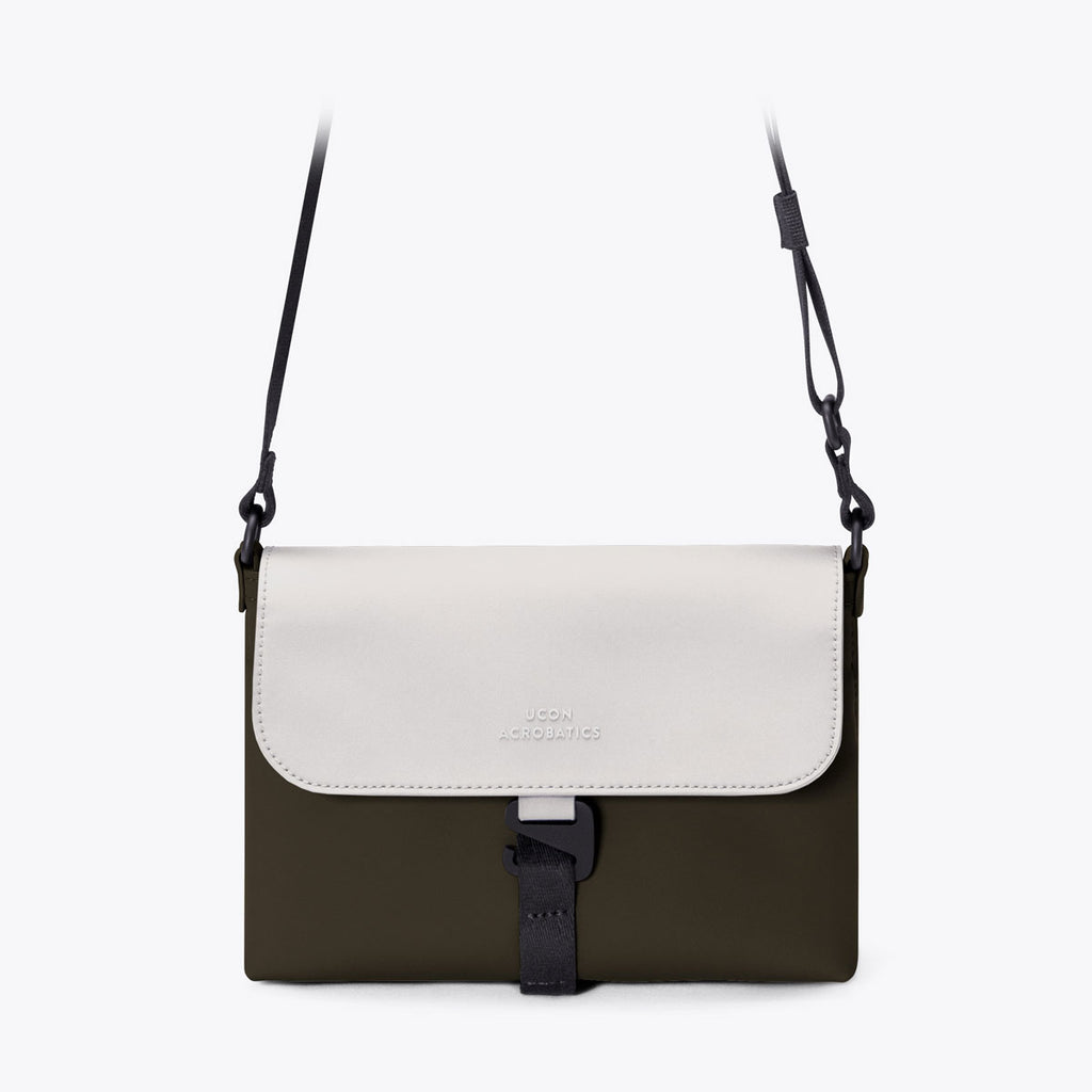 Ucon Acrobatics • Yuri Bag